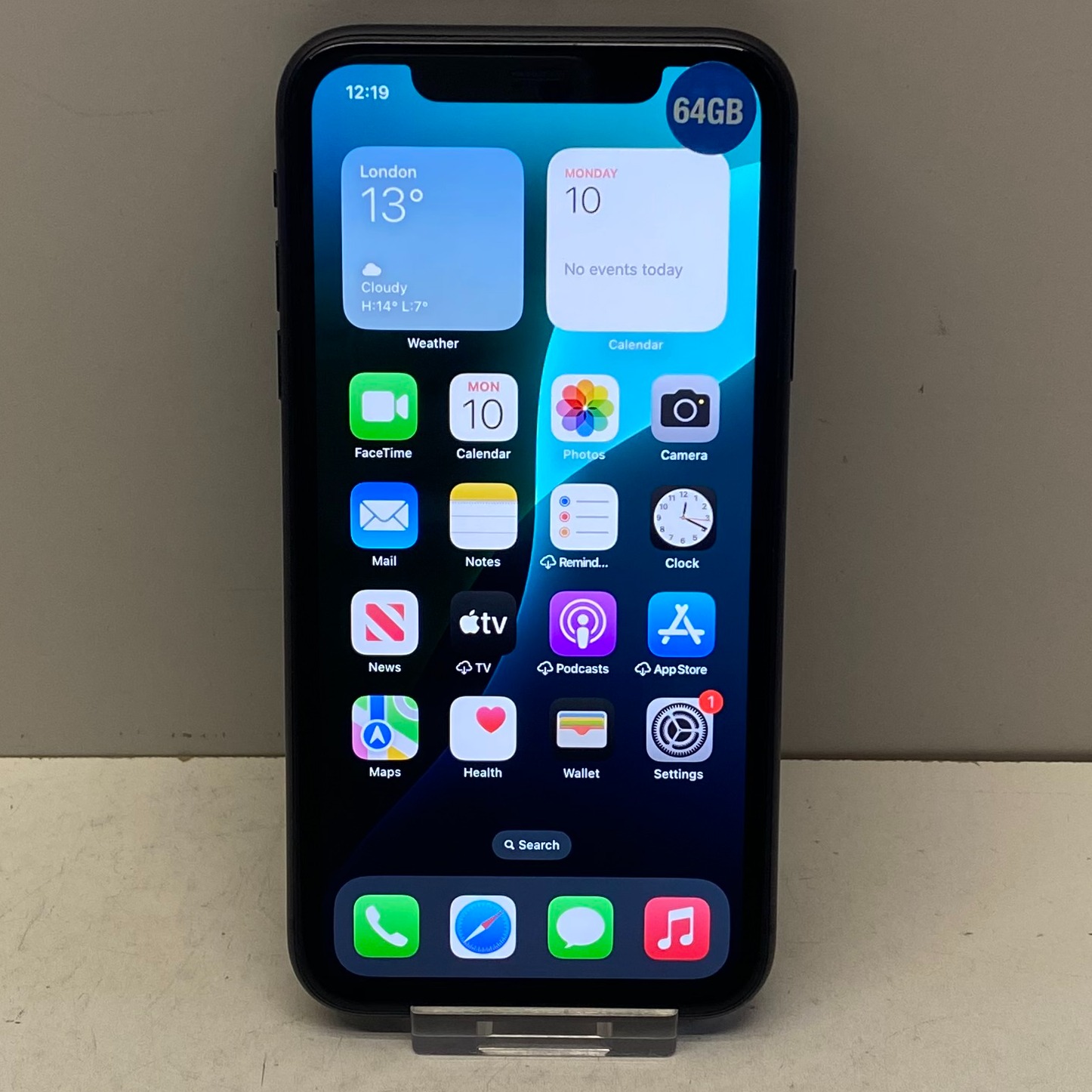 Used Apple iPhone 11 Unlocked Model A2221 64GB in Black - Own4Less